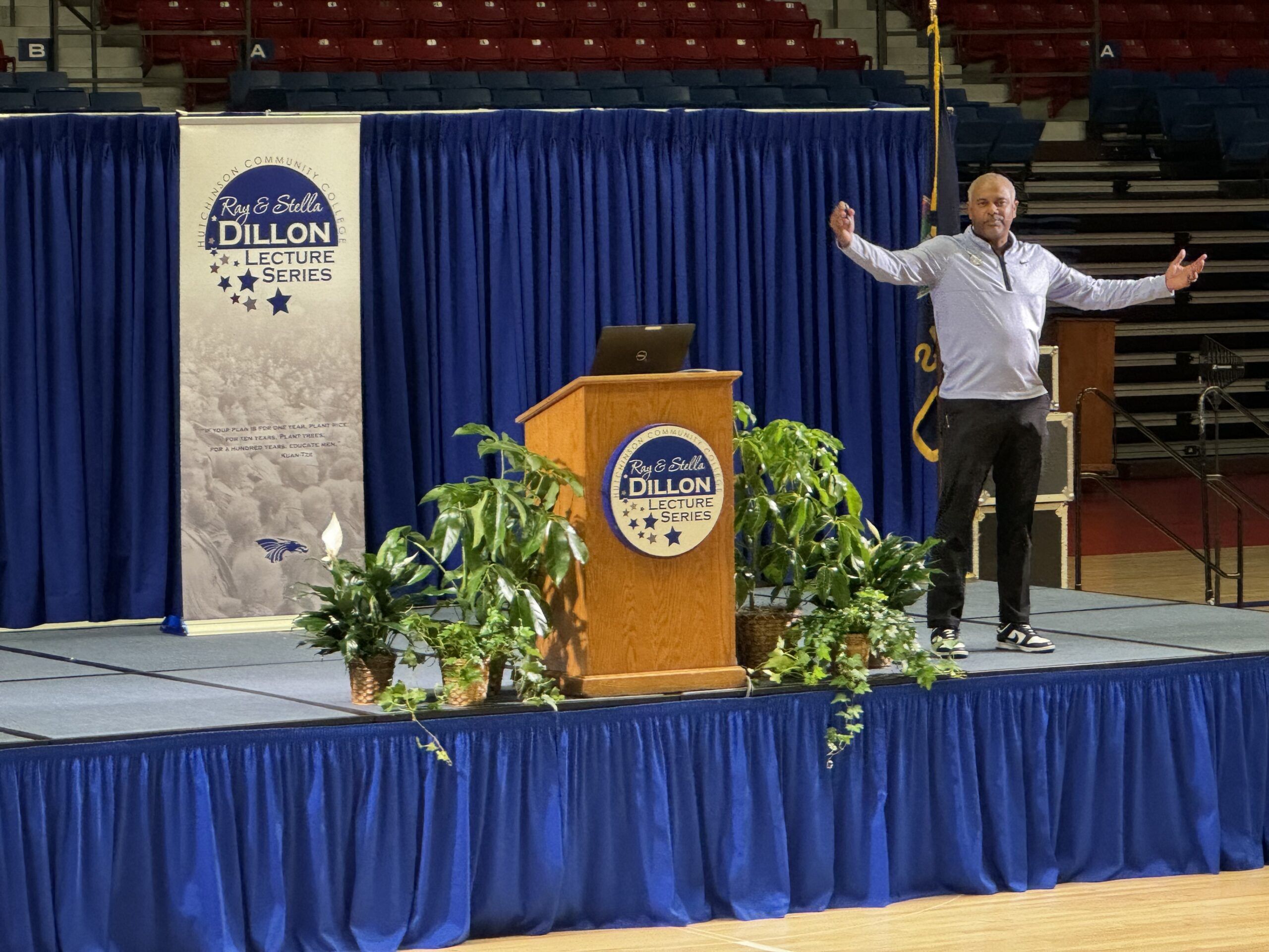 Tang speaks faith, family, basketball at Sports Arena – The Hutchinson ...