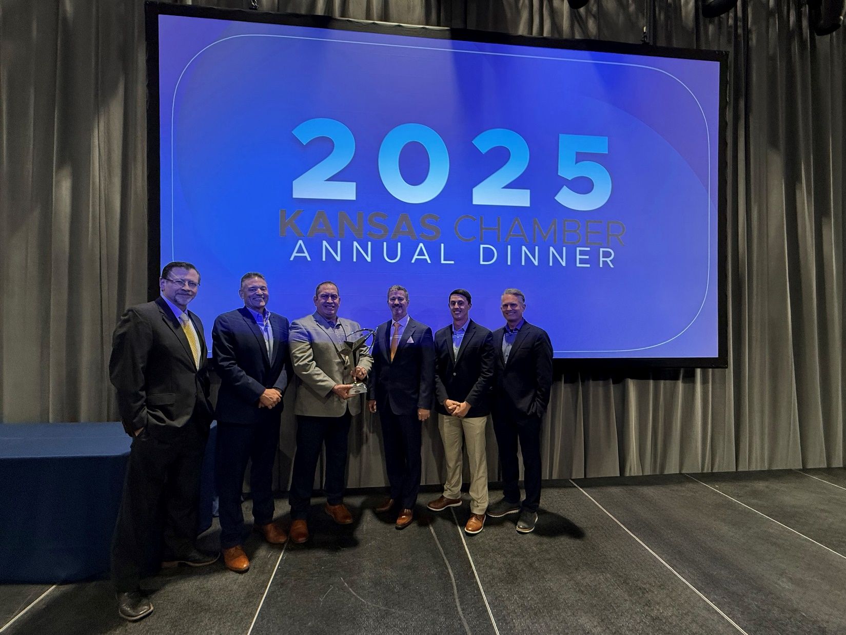 Lowen Corporation receives prestigious award – The Hutchinson Tribune