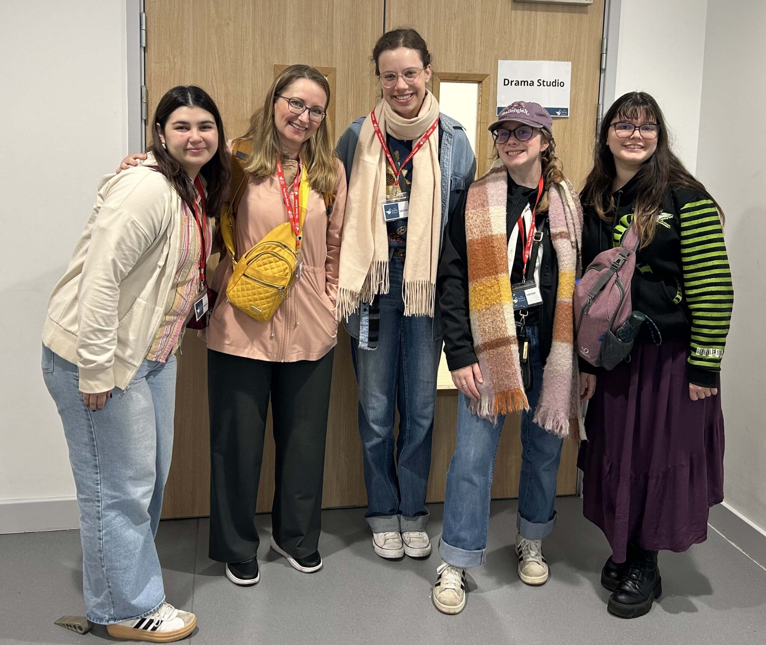 Hutch actor performs in UK workshops – The Hutchinson Tribune